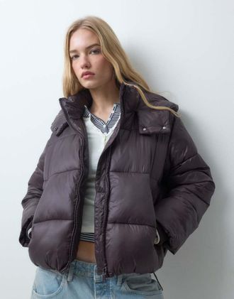 Asos kurze wattierte Jacke mit Kapuze in Schokoladenpflaume-Braun