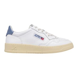 Autry Femme, Chaussures, Blanc, Taille: 38 EU Baskets Bleues Perfor&eacute;es Lacets Semelle en Caoutchouc