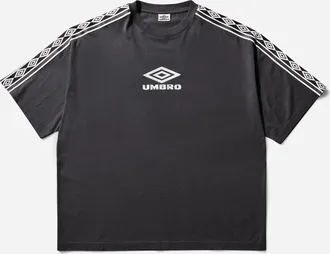 Umbro Offence Defence Tape T-Shirt Washed Black