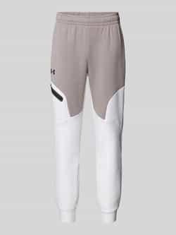 Under Armour Sweatpants mit Label-Print