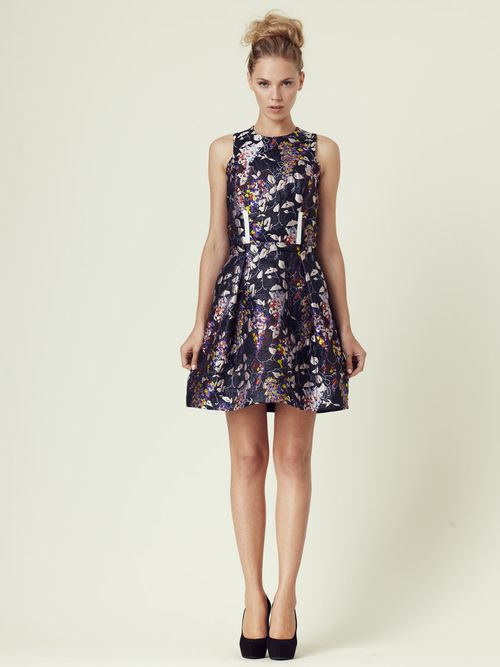 Comment s'habiller pour un baptême