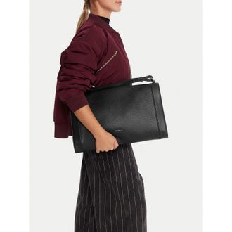 Coccinelle Handtasche Coccinelle TL5 Coccinelleelinor E1 TL5 12 02 01 Schwarz