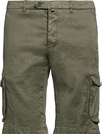 Kiton HOSEN & R&Ouml;CKE - Shorts & Bermudashorts auf YOOX.COM
