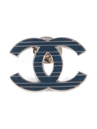 Chanel pin CC (ann&eacute;es 2000) - Argent