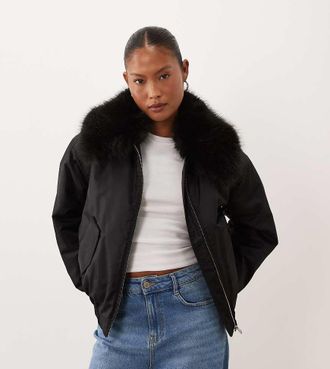 Asos Petite ASOS DESIGN Petite bomber avec bordure en faux-fur noir