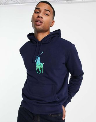 Polo Ralph Lauren Sweat &agrave; capuche l&eacute;ger en polaire avec logo style universitaire d&eacute;grad&eacute; - Bleu marine