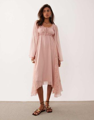 Miss Selfridge Boho-Maxikleid aus Chiffon in Rosa