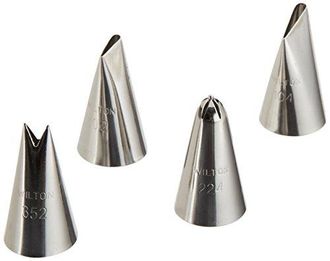 Wilton Coffret de 4 douilles &agrave; p&acirc;tisserie - Fleurs Wilton