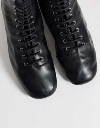 Asos Anais Schn&uuml;r-Sock-Boots aus echtem Leder in Schwarz