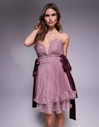 Asos Robe bustier courte en organza plissé avec noeud en velours - Lilas-Violet