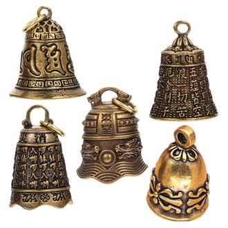 Hemobllo 5 St&uuml;ck Kleine Messing Glocken Anh&auml;nger Vintage Stil Selbstgemacht Schl&uuml;sselanh&auml;nger mit Loch zum Aufh&auml;ngen f&uuml;r Wohn und Basteldeko Zuf&auml;lliger Stil