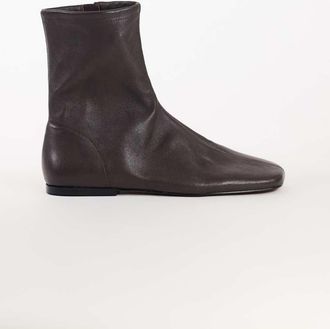 Topshop Kameron flache Echtleder-Stiefelette in Schokobraun