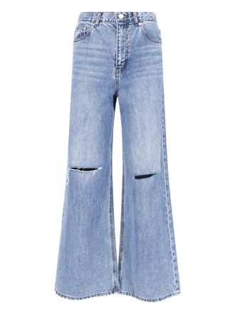 Dunst Ausgestellte Zerst&ouml;rte Jeans