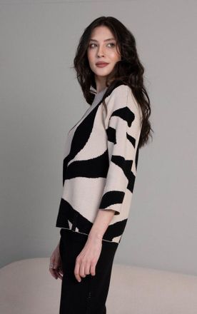 Passioni Strickpullover in Beige und Schwarz mit gro&szlig;em abstraktem Muster