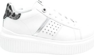 Janet & Janet Low-Top Sneaker - White Platform Sneakers With Metallic Accents - Gr. 36 (EU) - in Wei&szlig; - f&uuml;r Damen
