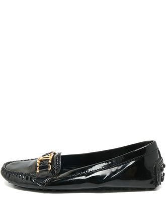 Louis Vuitton mocassins &agrave; plaque logo - Noir