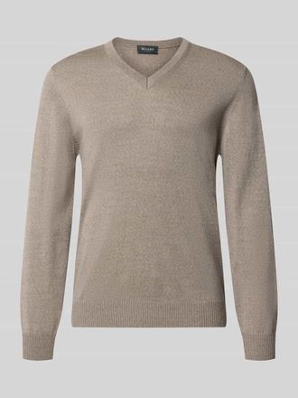 Maerz Regular Fit Strickpullover aus reiner Schurwolle mit V-Ausschnitt