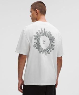 lululemon T-Shirt aus schwerem Baumwolljersey Paris f&uuml;r M&auml;nner - Gr&ouml;&szlig;e 2XL in White