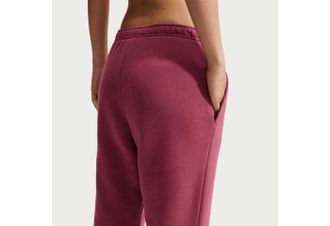 Nike Jogginghose W NK STDO FLC MW MR STD CF PNT mit sportlichem Look, aus weicher Sweatware, normal-weite Form