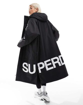 Superdry Bademantel aus wasserfestem Material in Schwarz und Weiß