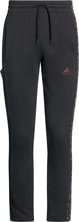 adidas HOSEN & R&Ouml;CKE - Hosen auf YOOX.COM