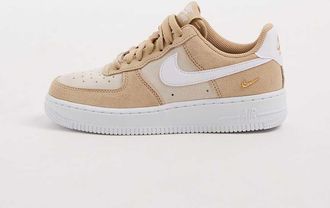 Nike Air Force 1 07 SE - Baskets - Beige et blanc