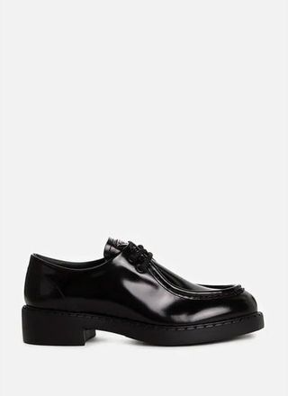 Prada Chaussures &agrave; lacets en cuir bross&eacute;