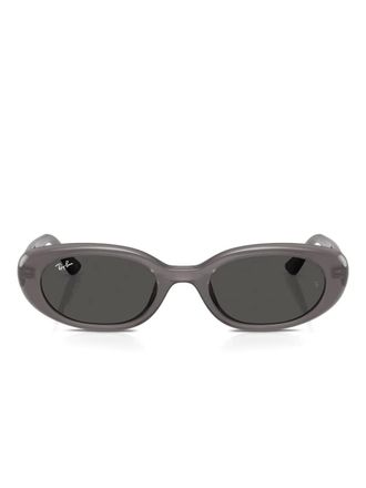 Ray-Ban lunettes de soleil &agrave; monture ovale - Gris