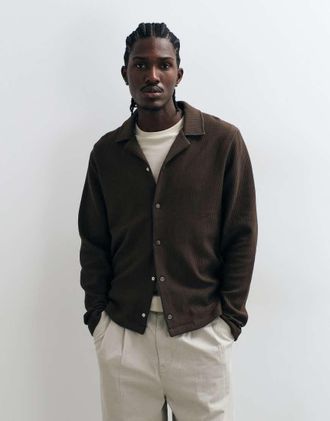 Asos Surchemise boutonn&eacute;e en tissu c&ocirc;tel&eacute; - Marron