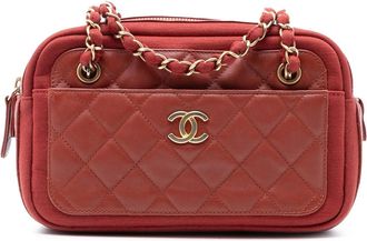 Chanel Hobo Bags - Paris Hamburg Quilted Lambskin and Jersey Camera C - Gr. unisize - in Rot - f&uuml;r Damen