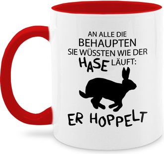 Shirtracer Tasse Tassen 325ml - Der Hase hoppelt I Osterhase I Oster Hase I Hoppelhase - 325 ml - Rot - ostertassen hasenmotiv osterhasen bunny milchkaffeetasse 
