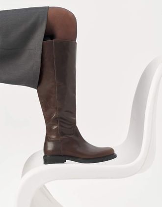 Vagabond Shoemakers Freya bottes cavali&egrave;res plates en cuir marron hauteur genou