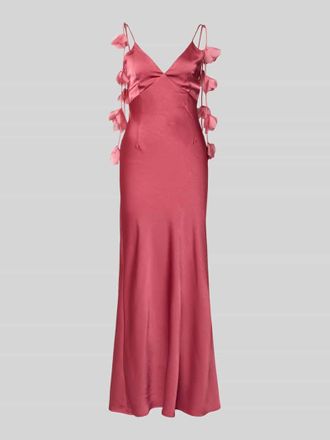 Neo Noir Abendkleid mit floralen Details Modell Colly