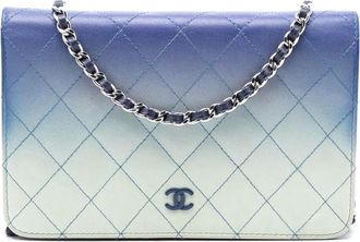 Chanel 2015-2016 Ombre Lambskin Degrade Wallet On Chain crossbody bag - Blau