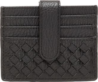 Usha Etui