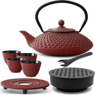 Bredemeijer Guss-Teekanne Set 1.25 Liter - flacher roter Asia Teekessel mit Edelstahl Tee-Filter Sieb-Einsatz f&uuml;r losen Tee & Deckelheber & Untersatz & Teew&auml;rmer 