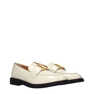 Chlo&eacute; Womens Beige Leather Slip-On Loafers