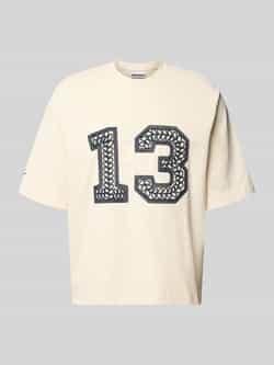 Review T-Shirt mit Ketten-Stickerei und Rundhalsausschnitt