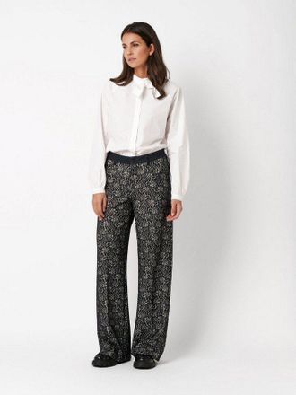 Toni Schluppenbluse Bernice mit kurzer Schluppe