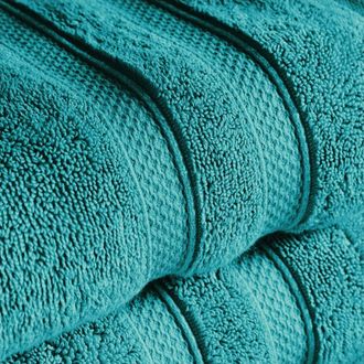 Christy Chroma Badet&uuml;cher | 2er-Set | Sehr saugf&auml;hig, schwer, 675 g/m&sup2; | kr&auml;ftig und hell | Weiche, samtige, glatte Duscht&uuml;cher | 100 % Baumwolle | nachhaltig