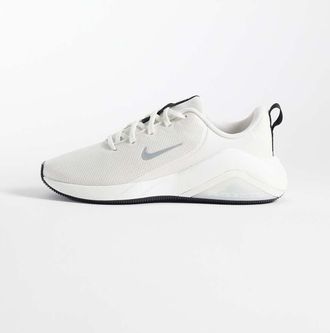 Nike Zoom Bella 7 baskets cr&egrave;me-Blanc