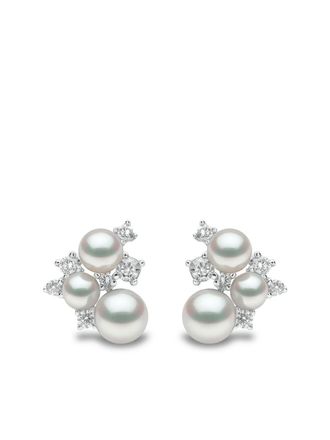 Yoko London puces doreilles Trend en or blanc 18ct ornées de diamants et de perles - Argent