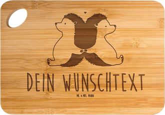 Mr. & Mrs. Panda Fr&uuml;hst&uuml;cksbrett personalisiert Igel h&auml;ndchenhaltend - Personalisierte Geschenke, Hochzeit, Gemeinsamkeit, Partner, Brotzeitbrett graviert, Brettchen m