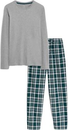 Marks and Spencer False