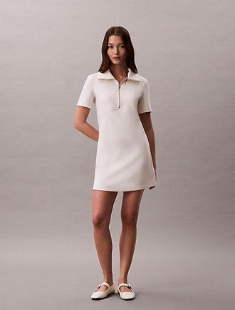 Calvin Klein Mini-robe &agrave; manches courtes avec col zipp&eacute;