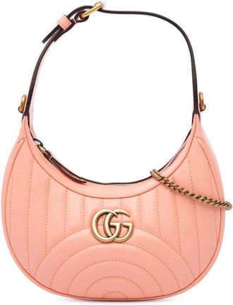 Gucci Hobo Bags - Mini Matelasse Leather GG Marmont Half Moon Hobo - Gr. unisize - in Gold - f&uuml;r Damen