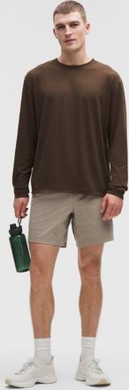 lululemon Zeroed In Shorts ohne Liner f&uuml;r M&auml;nner - 18 cm - Khaki - Gr&ouml;&szlig;e XL