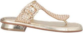 Emanuelle Vee CHAUSSURES - Tongs sur YOOX.COM