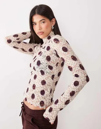 AFRM Zadie top &agrave; manches longues en dentelle et tulle col montant &agrave; pois marron-Neutre