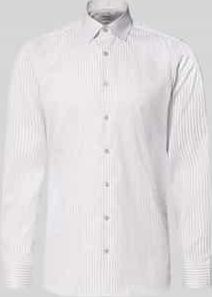 Olymp Level 5 Slim Fit Businesshemd aus Baumwoll-Mix mit Kentkragen